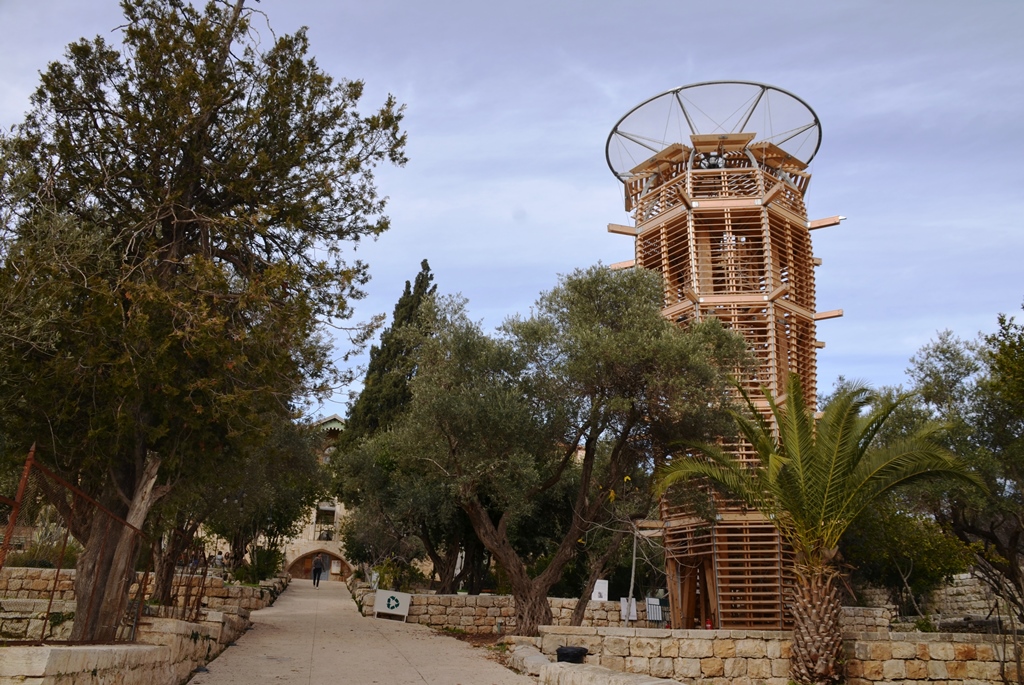 Ester Tower – The Real Jerusalem Streets