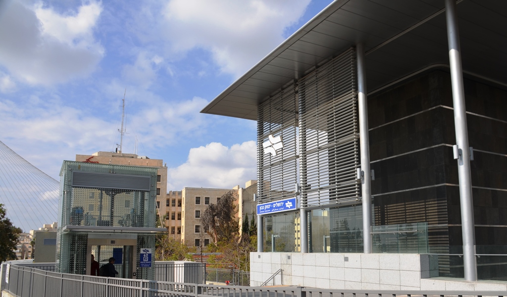 Yitzhak Navon: Israeli President Remembered – The Real Jerusalem Streets