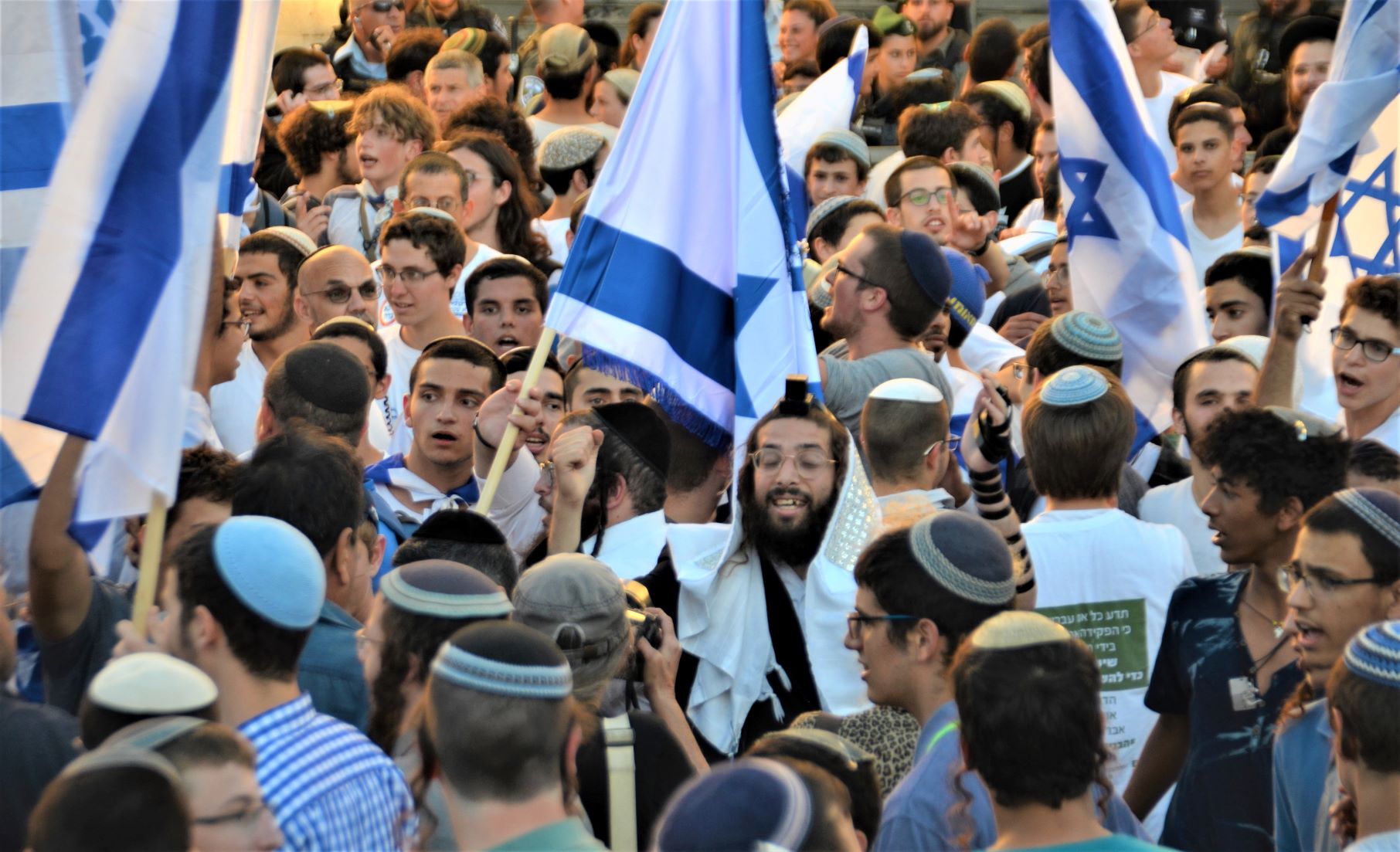Jerusalem Flag Dance and Parade: Real Story – The Real Jerusalem Streets