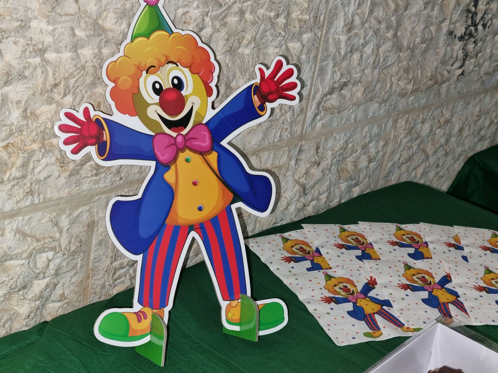 Purim costumes – The Real Jerusalem Streets