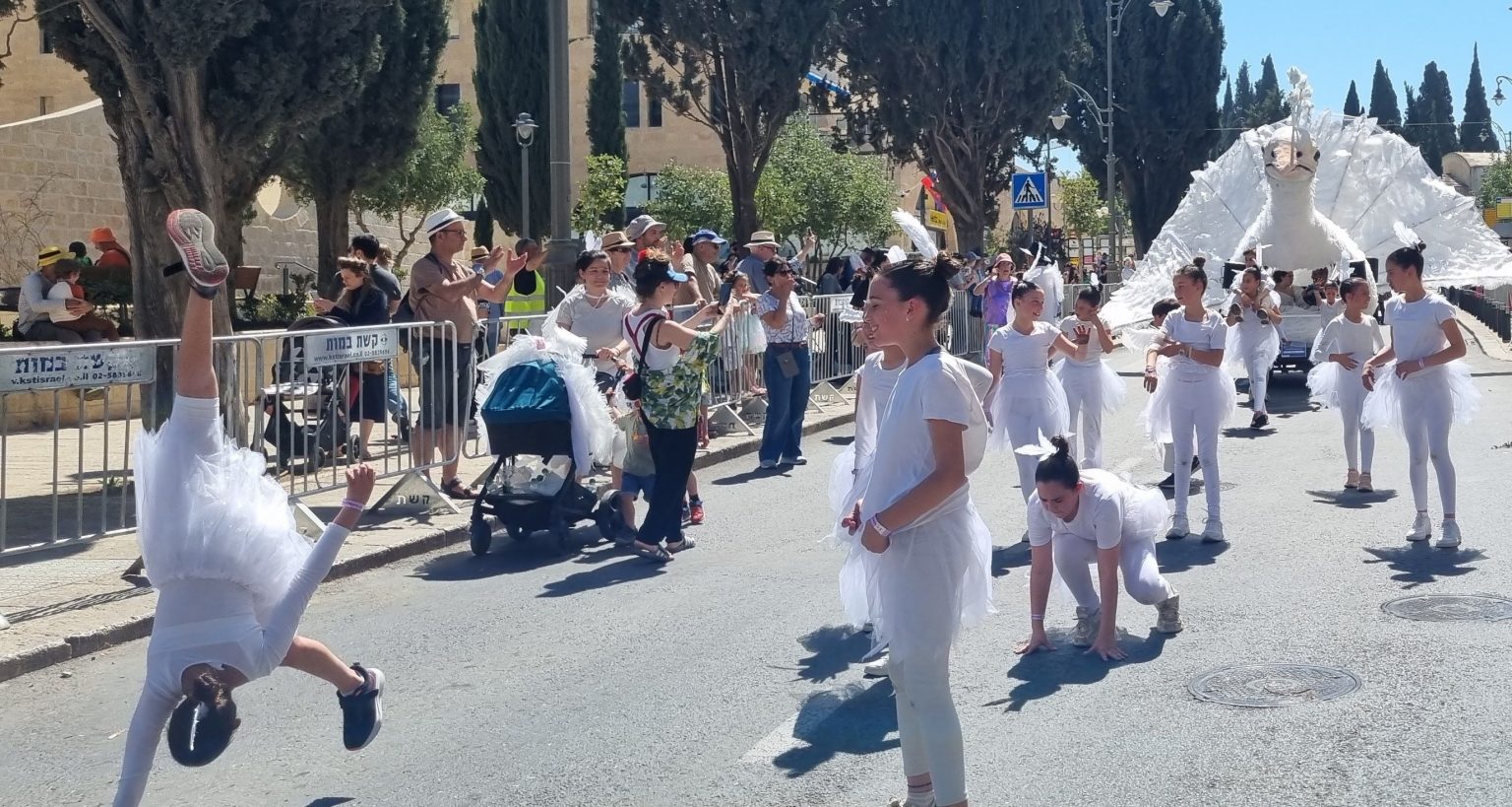 Purim costumes – The Real Jerusalem Streets