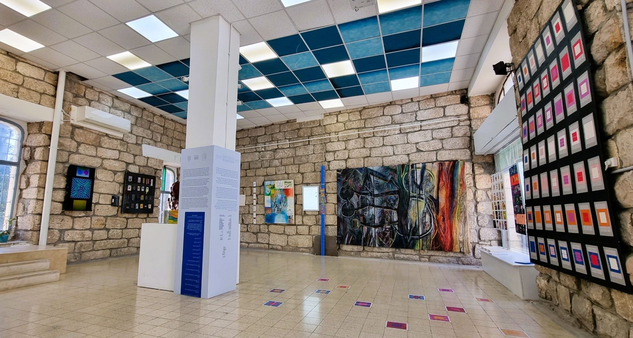 See Photos of Passover, Blue & White, and Spring Colors in Jerusalem ...